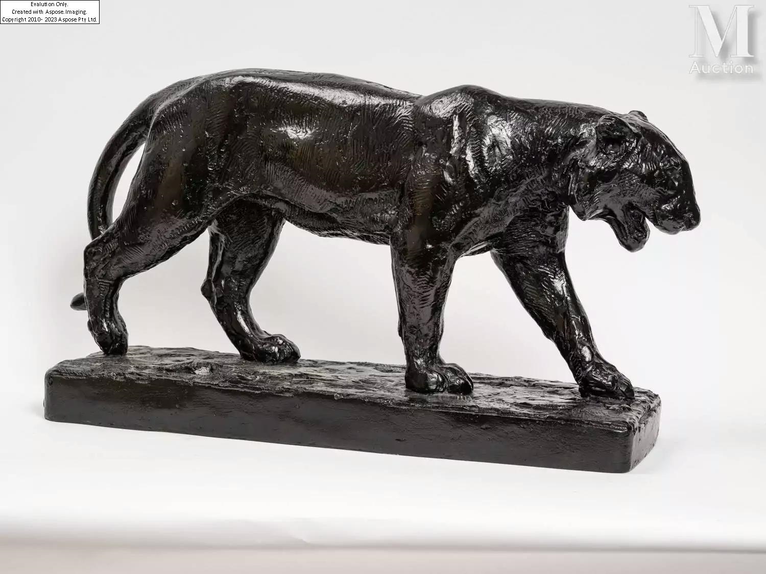 Roger Godchaux | Tigresse marchant (1931) | MutualArt