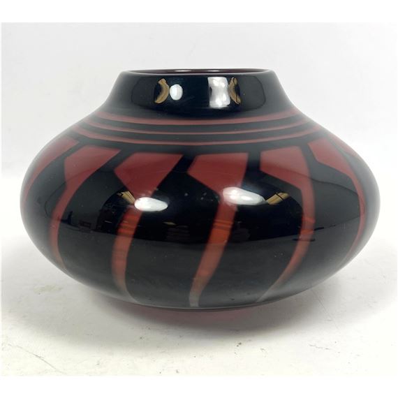Leonard DiNardo | Leonard DiNardo Native American Design Art Glass Vase ...