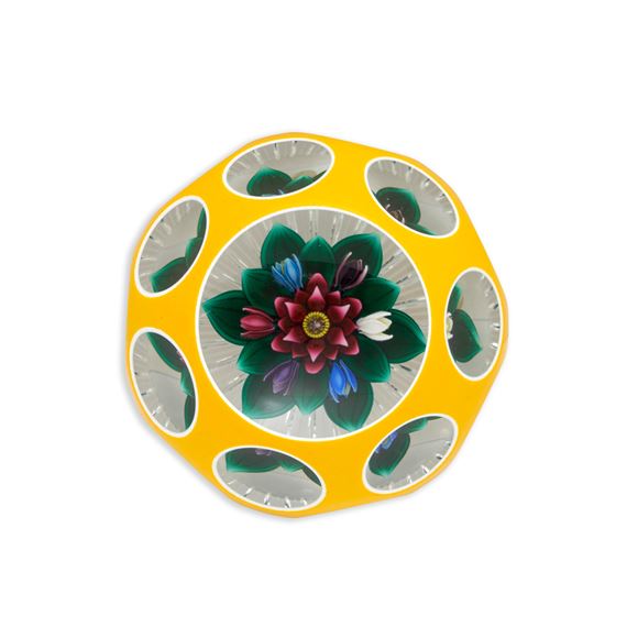 Bob Banford | DOUBLE-OVERLAY PAPERWEIGHT WITH FLORAL BOUQUET (Late 20th ...