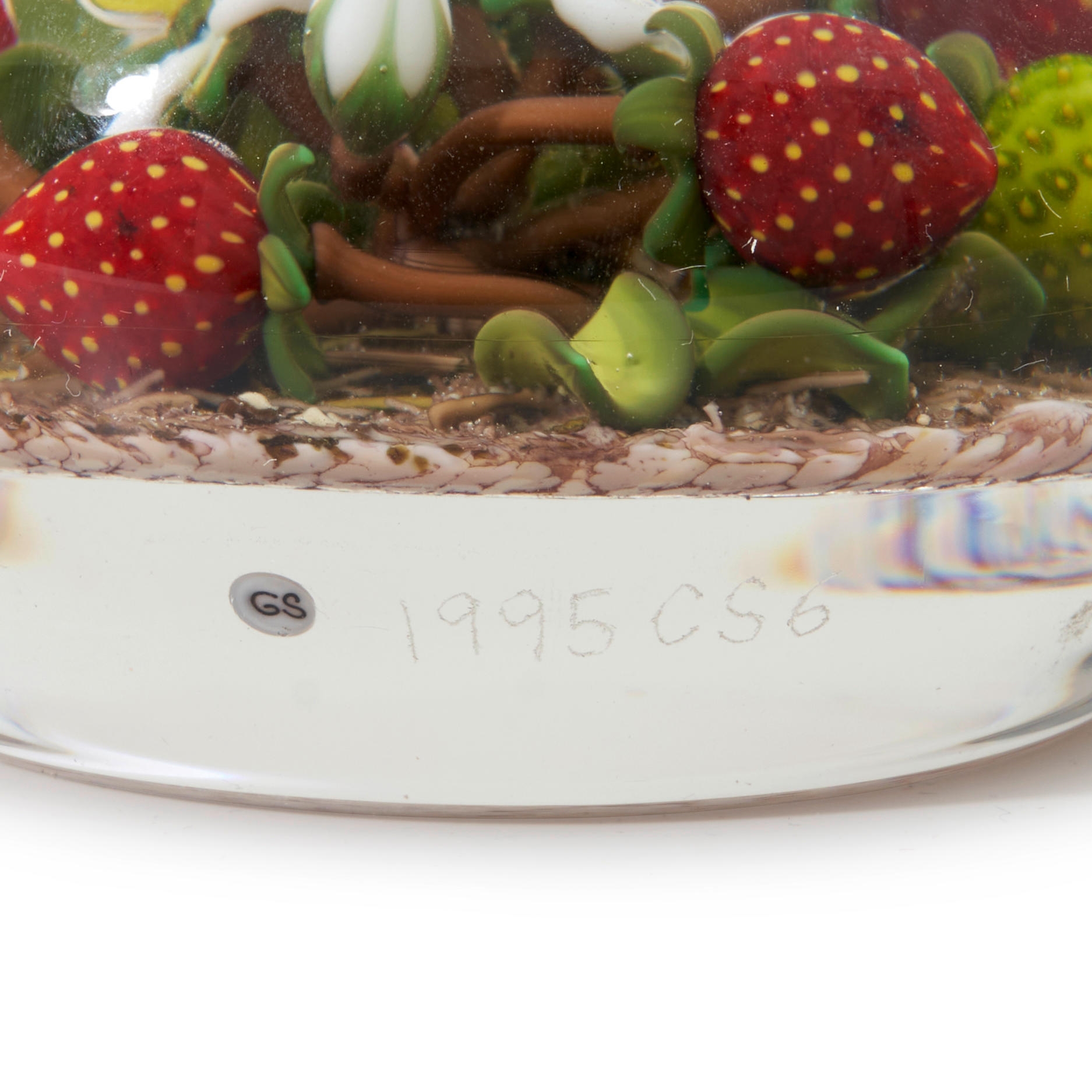 Gordon Smith | GORDON SMITH (B. 1959) PAPERWEIGHT WITH STRAWBERRIES ON ...
