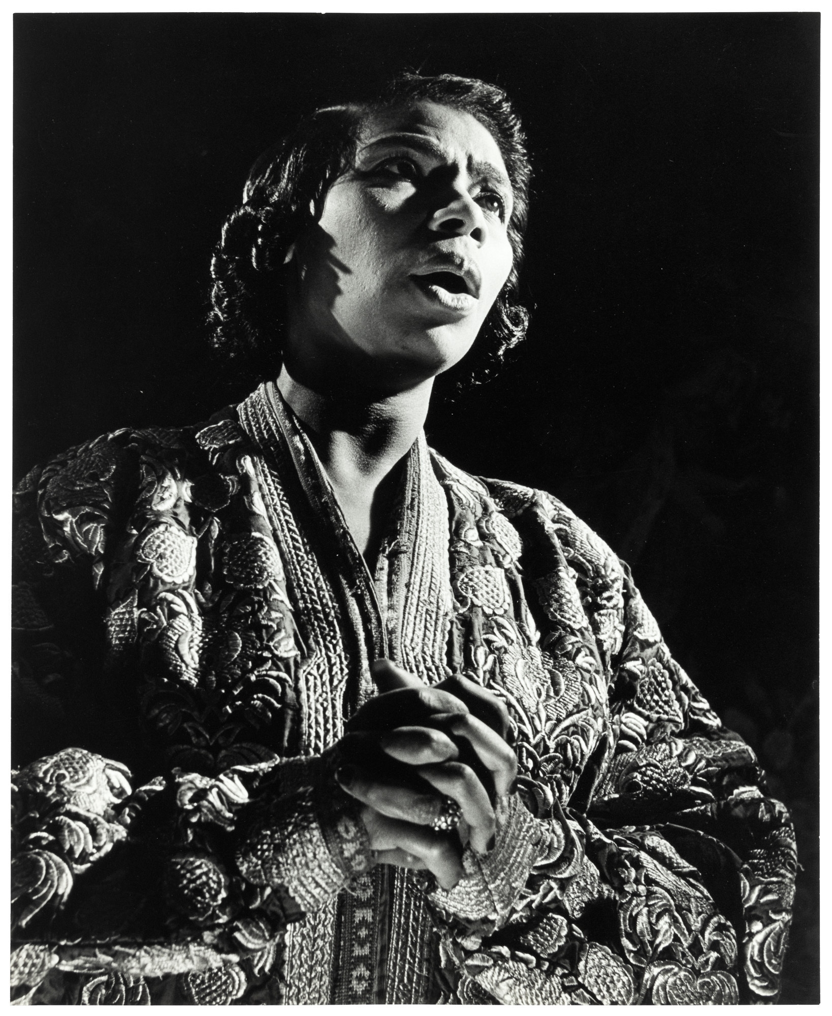 Philippe Halsman | Salvador Dalí with Magnifying Glass | MutualArt