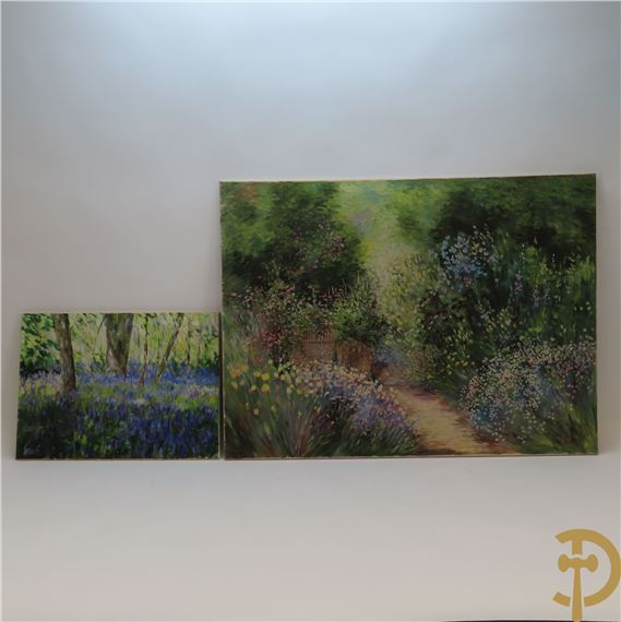 Carl Scanes | Kleurrijke bloementuin; Bloemenveld tussen de bomen ...