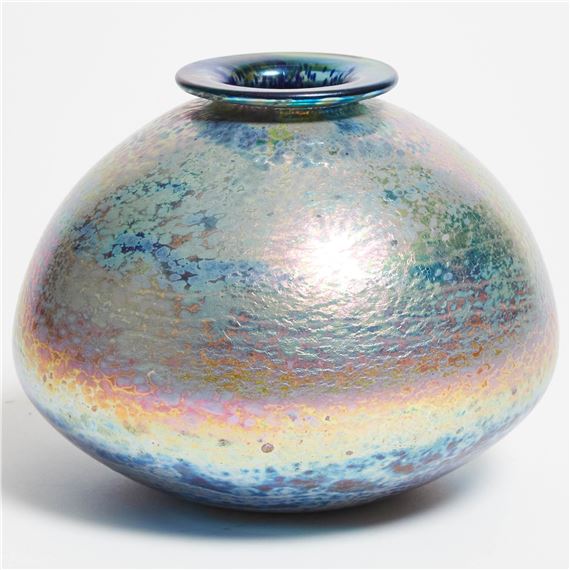 Daniel Crichton | Iridescent Glass Vase (1979) | MutualArt