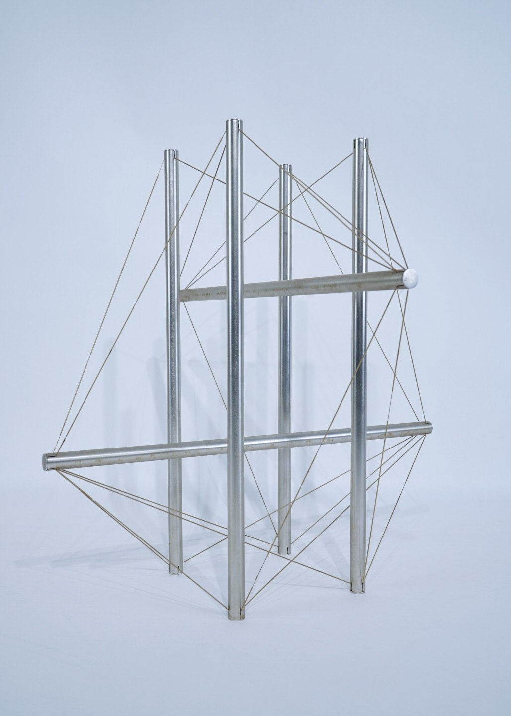 Kenneth Snelson | B-TREE II (1981 - 2003) | MutualArt