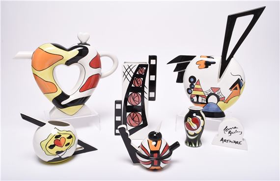 Lorna Bailey | A collection of Lorna Bailey art pottery including ...