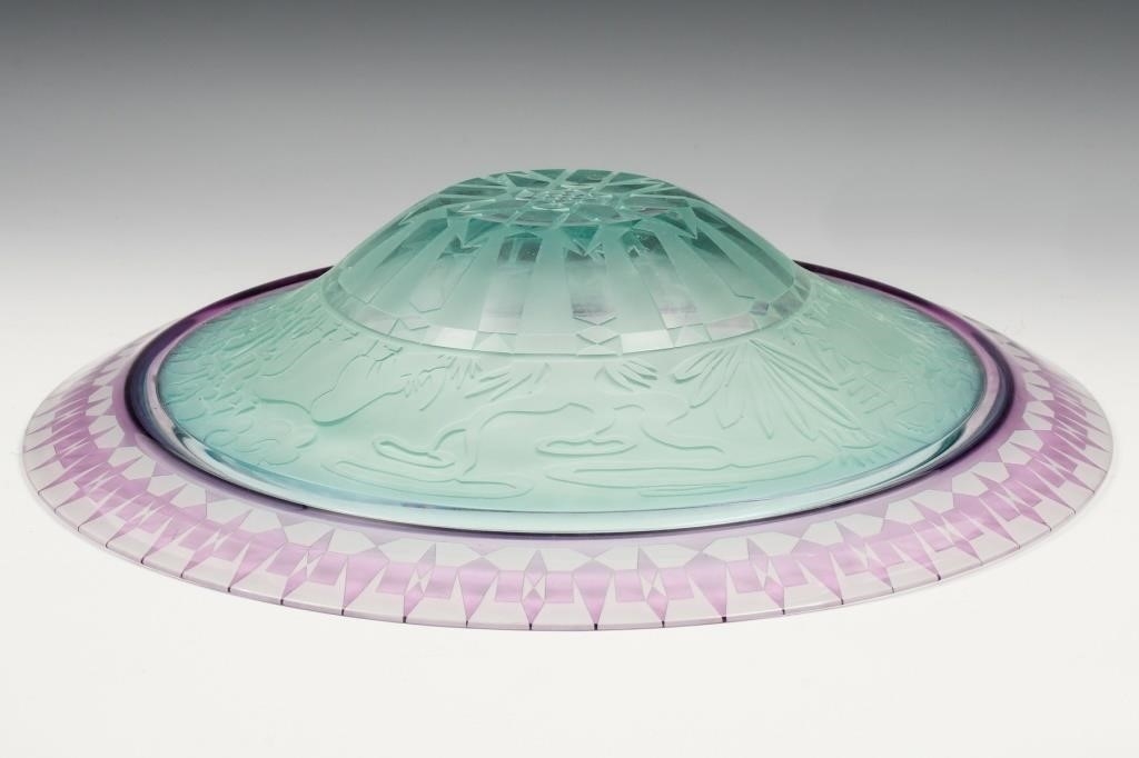 Gary Genetti | GARY GENETTI ETCHED ART GLASS CHARGER | MutualArt
