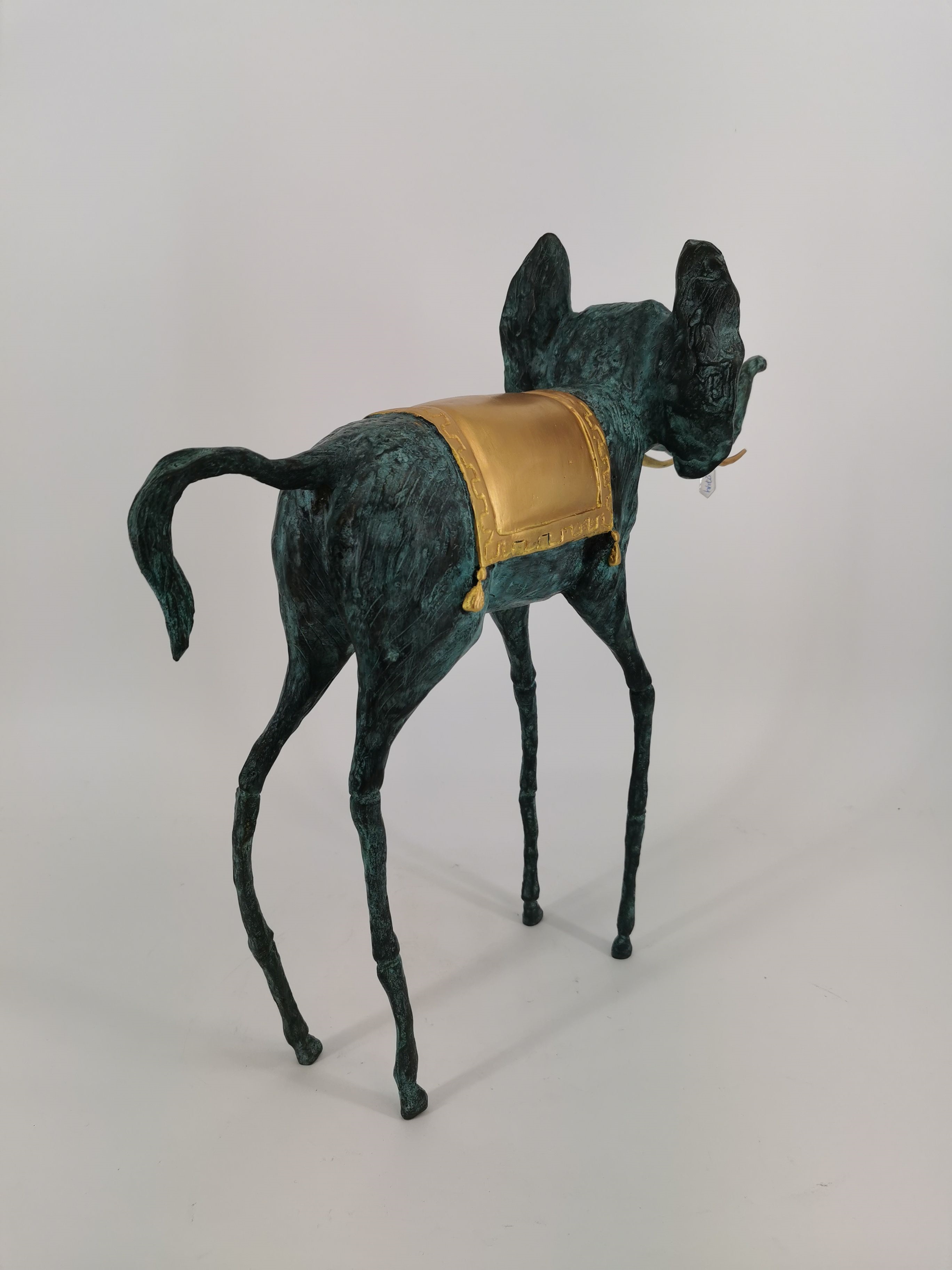 Salvador Dalí | Éléphant Spatial (1946) | MutualArt
