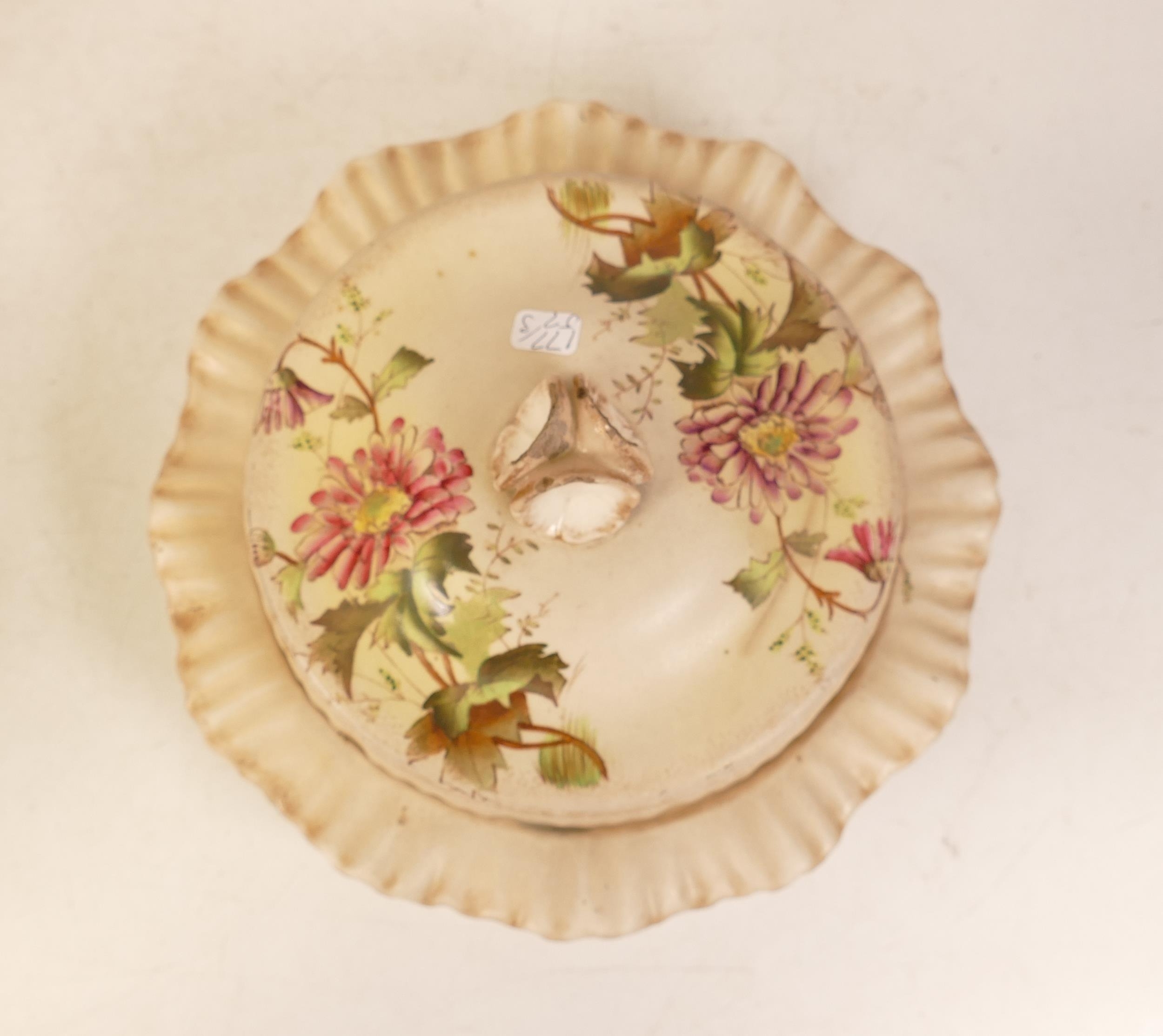 Isabelle Robinson | Three Carltonware Wiltshaw & Robinson Ivory ...