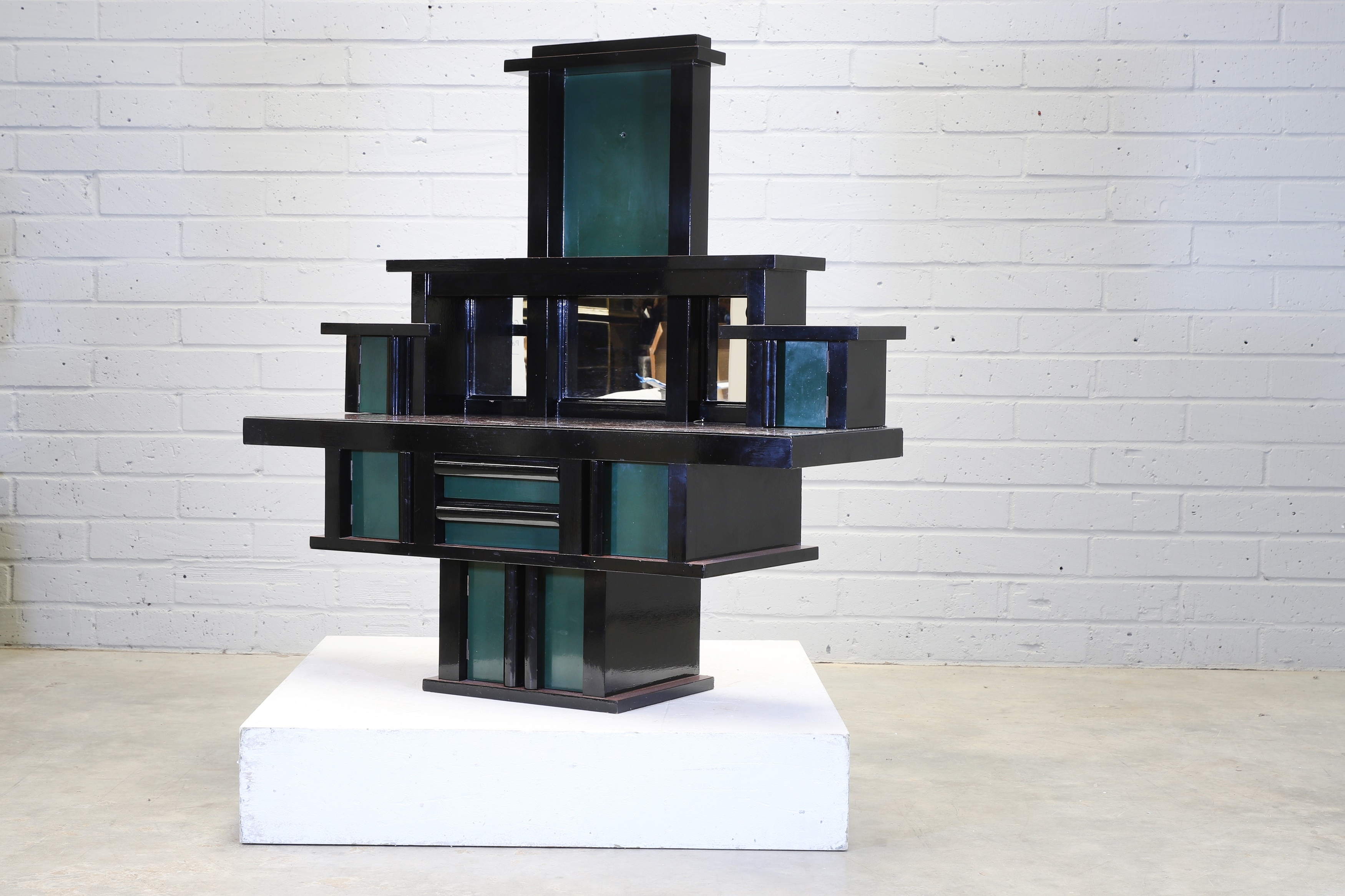 Max Clendinning | Cabinet | MutualArt