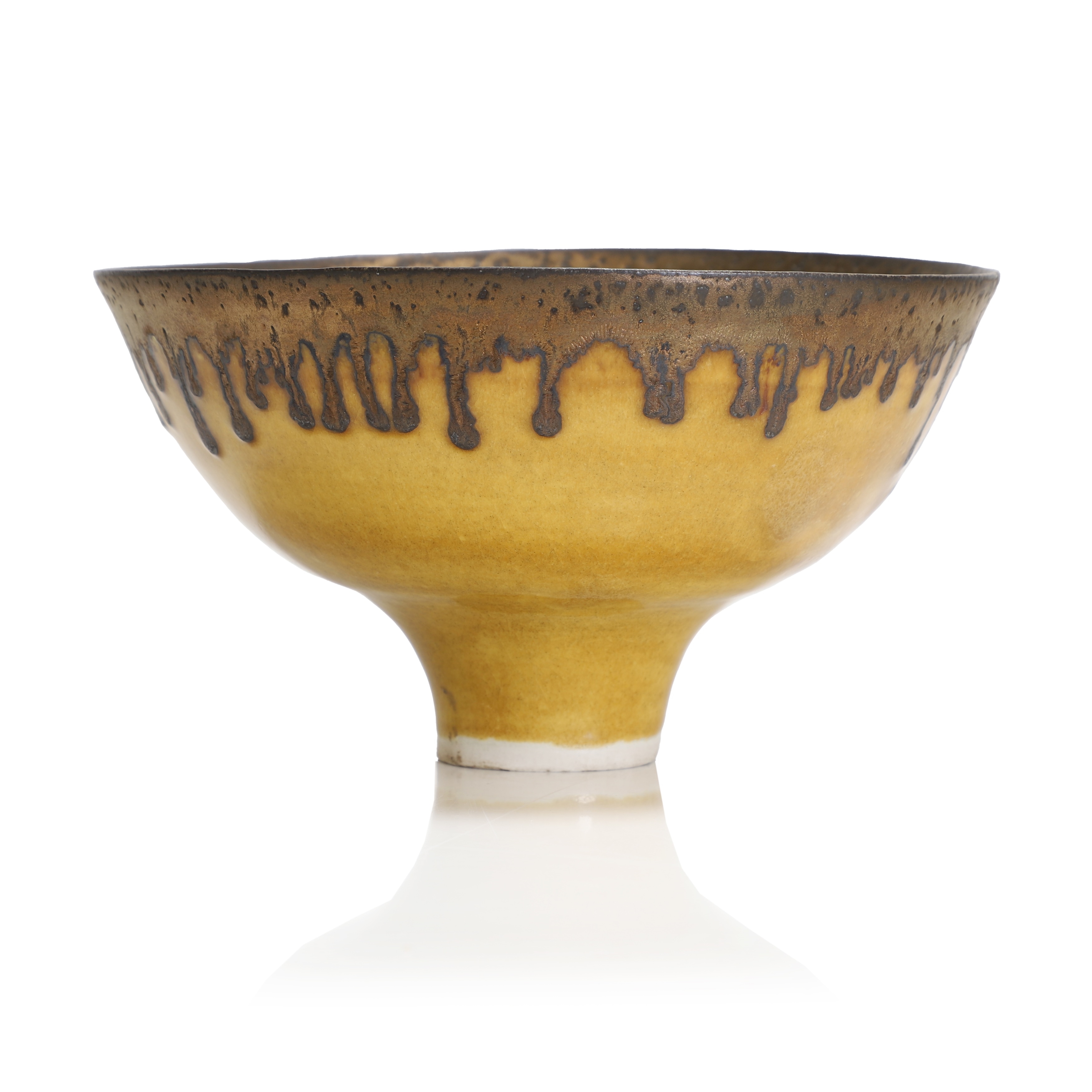 Lucie Rie | 9,000 (1960) | MutualArt