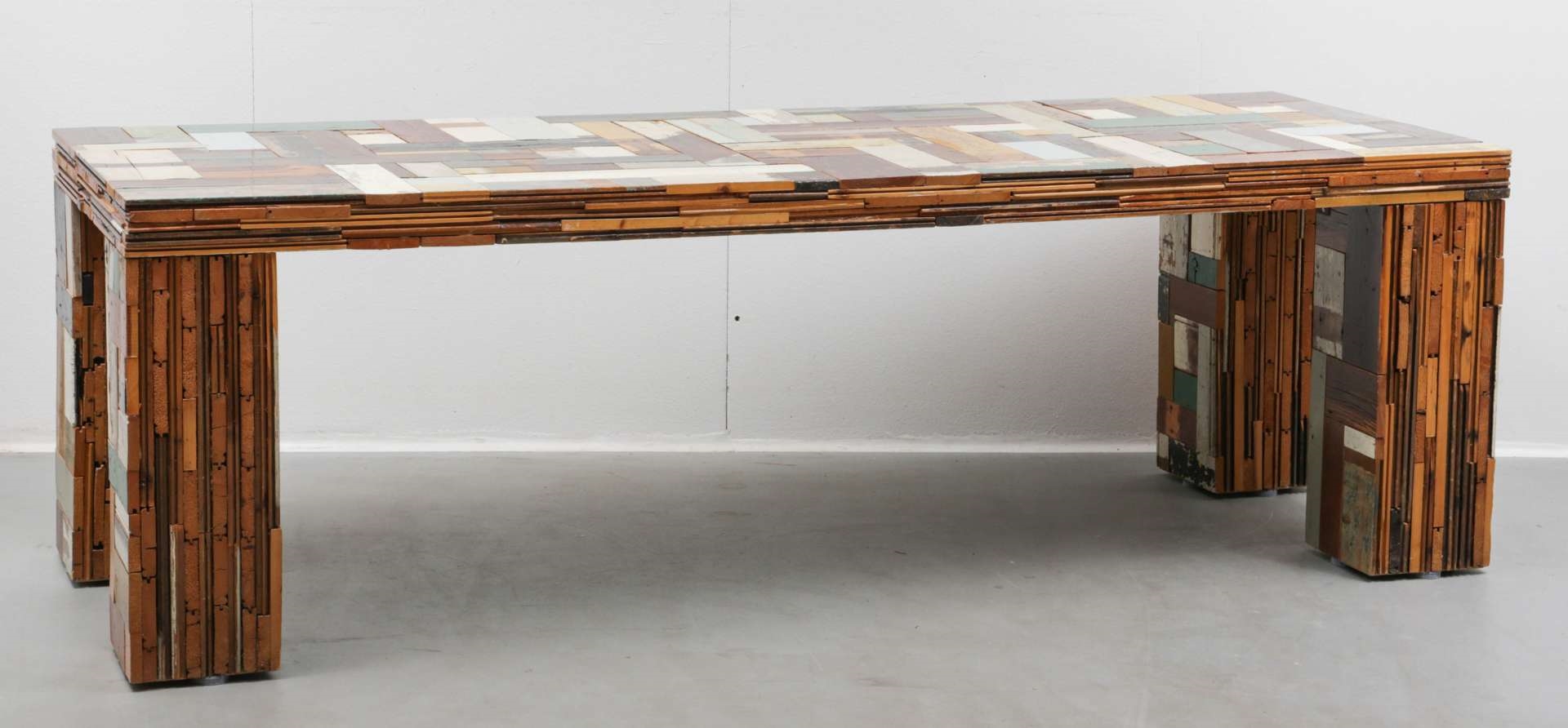 Piet Hein Eek | Piet Hein Eek (1967), Een 'Scrap Wood' eetkamerset met ...