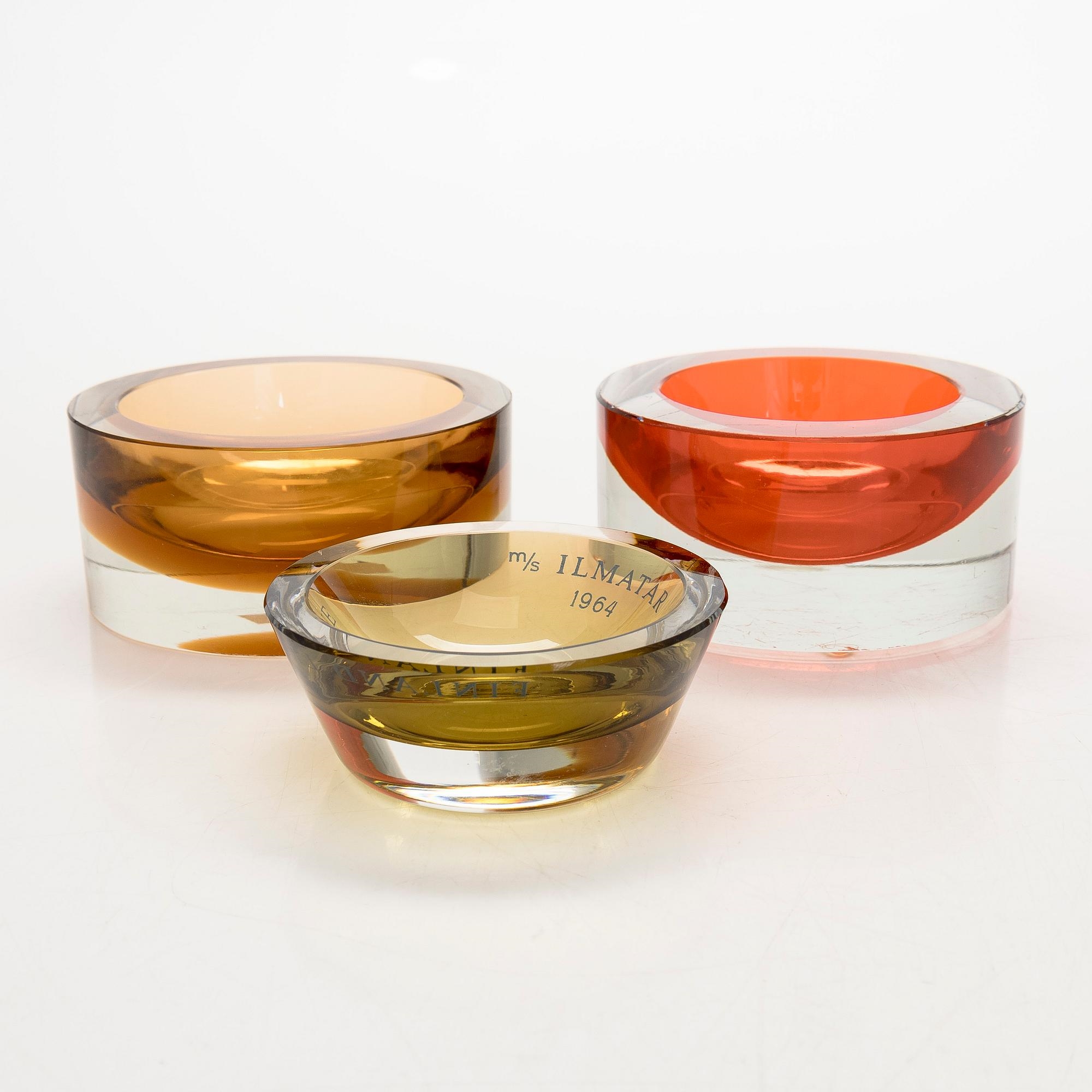Saara Hopea | three art glass objects/bowls, models SH 117 and SH 144 ...