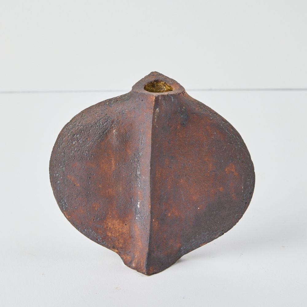 James Greig | Discoid Vase | MutualArt