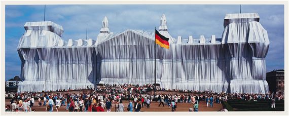 Christo Und Wolfgang Volz | Wrapped Reichstag, Project for Berlin (1995 ...
