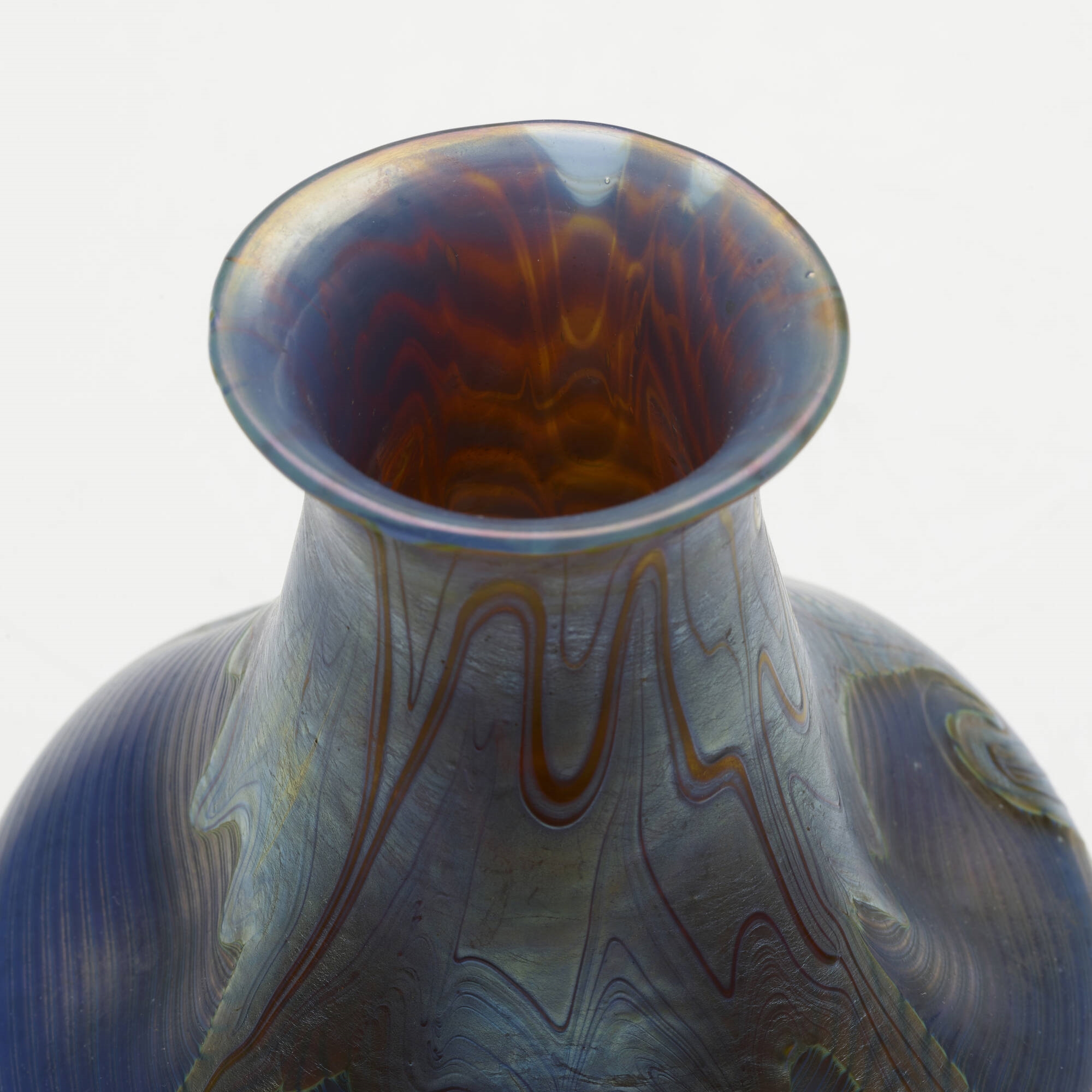 Loetz | Loetz (Circa 1900) | MutualArt