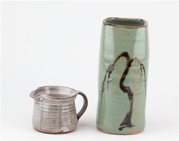 Leach David | impressed DL and pottery marks | Compare similar artworks ...