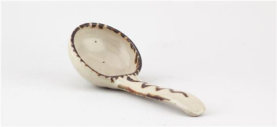 Michael Cardew | Pot, two handled (1936) | MutualArt