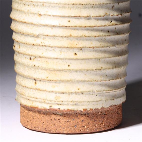 Don Reitz | ridged cylindrical studio pottery vase | MutualArt