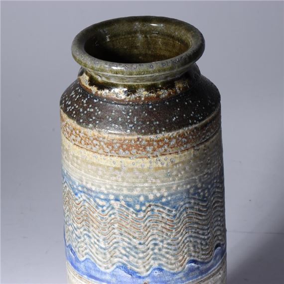 Don Reitz | studio pottery vase | MutualArt