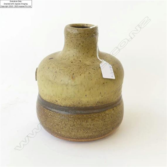 Don Thornley | DON THORNLEY STUDIO POTTERY VASE H.210mm | MutualArt