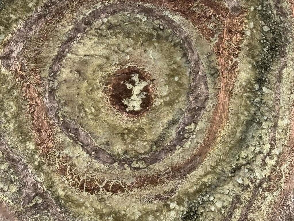 William Loyd | WILLIAM LLOYD ART GEODE RESIN ART | MutualArt