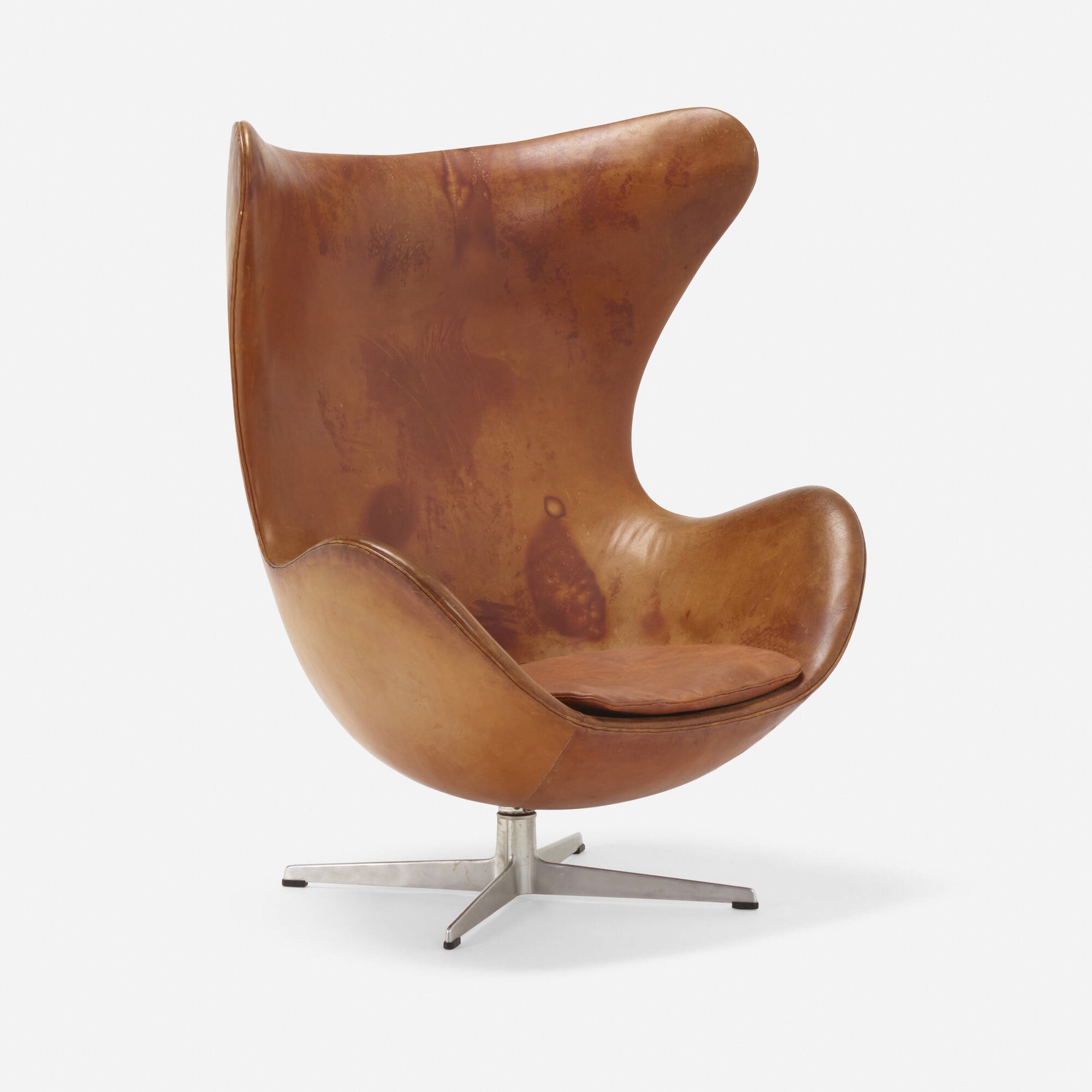 Arne Jacobsen | Drop chair from the SAS Royal Hotel (1958) | MutualArt