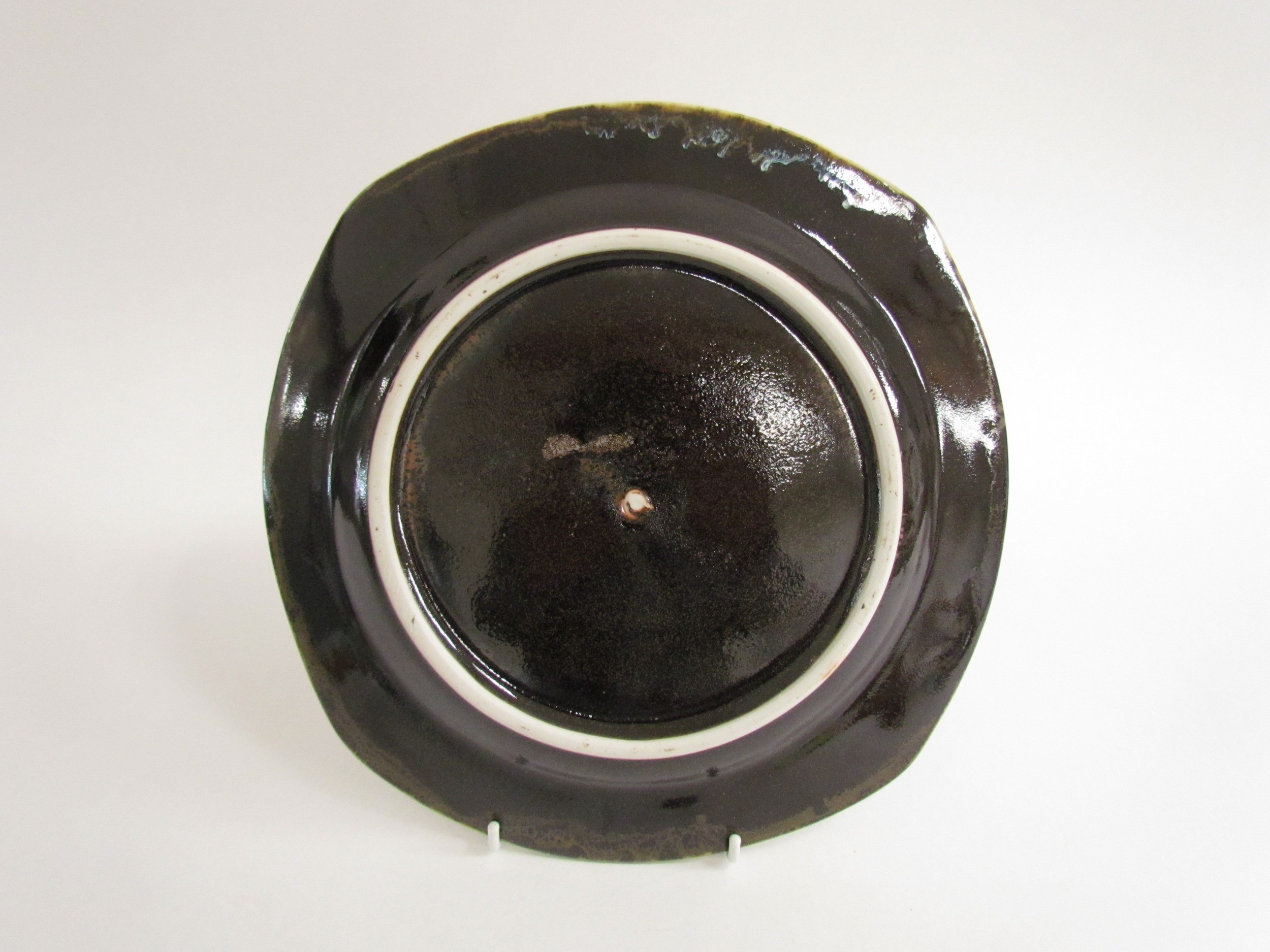 Margaret Frith | : A Brookhouse Pottery dish with wax resist detail ...