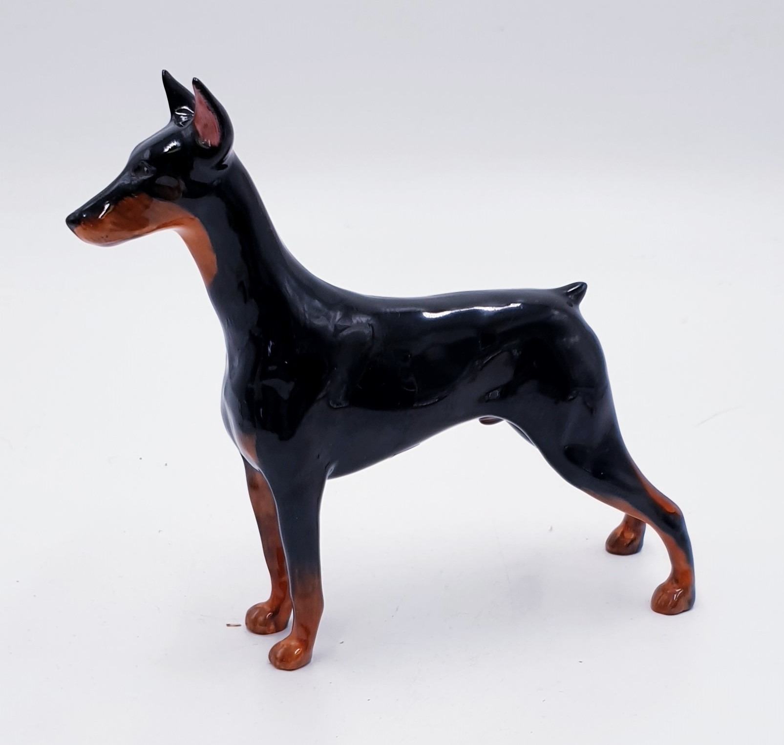 Peggy Davies | ROYAL DOULTON 15.9cm MODEL OF A DOBERMAN PINSCHER (Ch ...