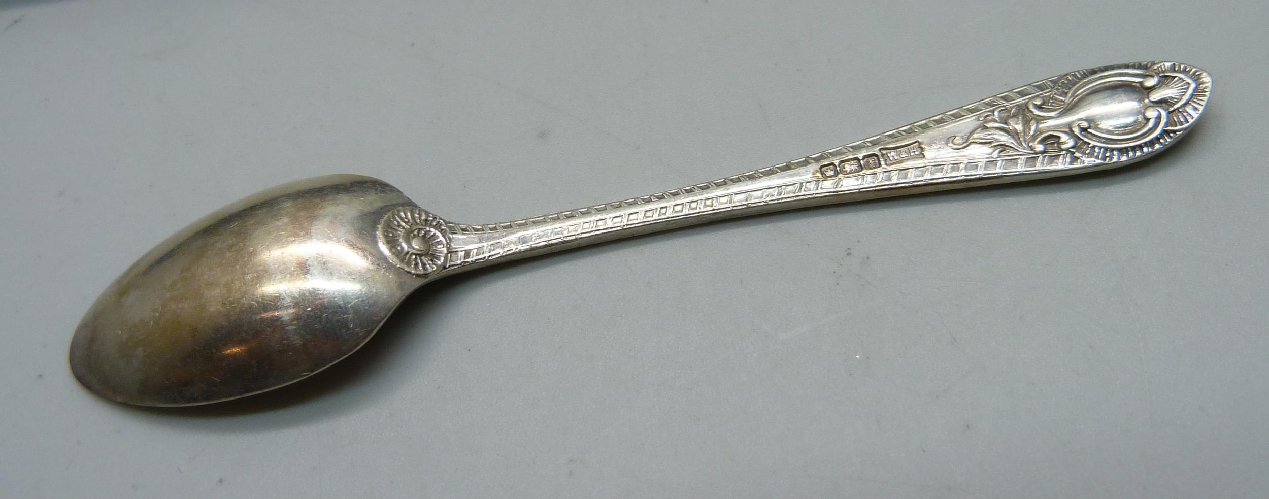 Walker & Hall | A cased set of six silver spoons and sugar bows | MutualArt