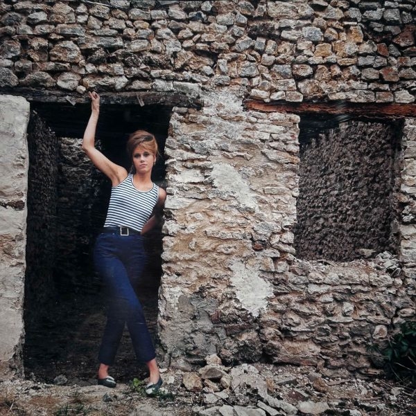 Philippe Le Tellier | Jane Fonda chez elle à la fontaine Richard – 1964 ...