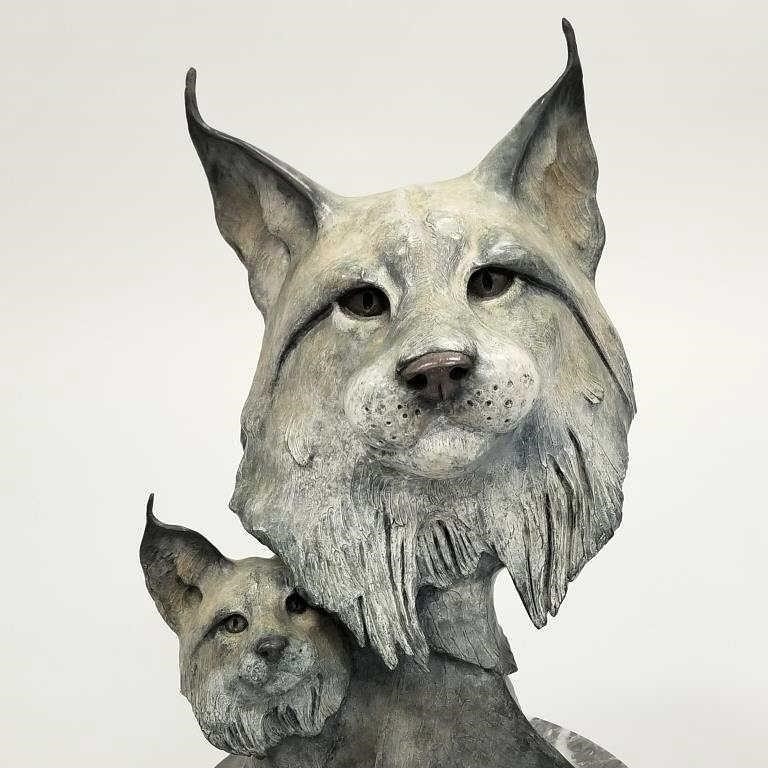 Robert Ball | Robert Ball bronze lynx with kitten Lynx Legacy | MutualArt