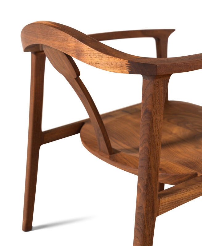 Masayuki Nagare | Nagare Lounge Chair (2005) | MutualArt