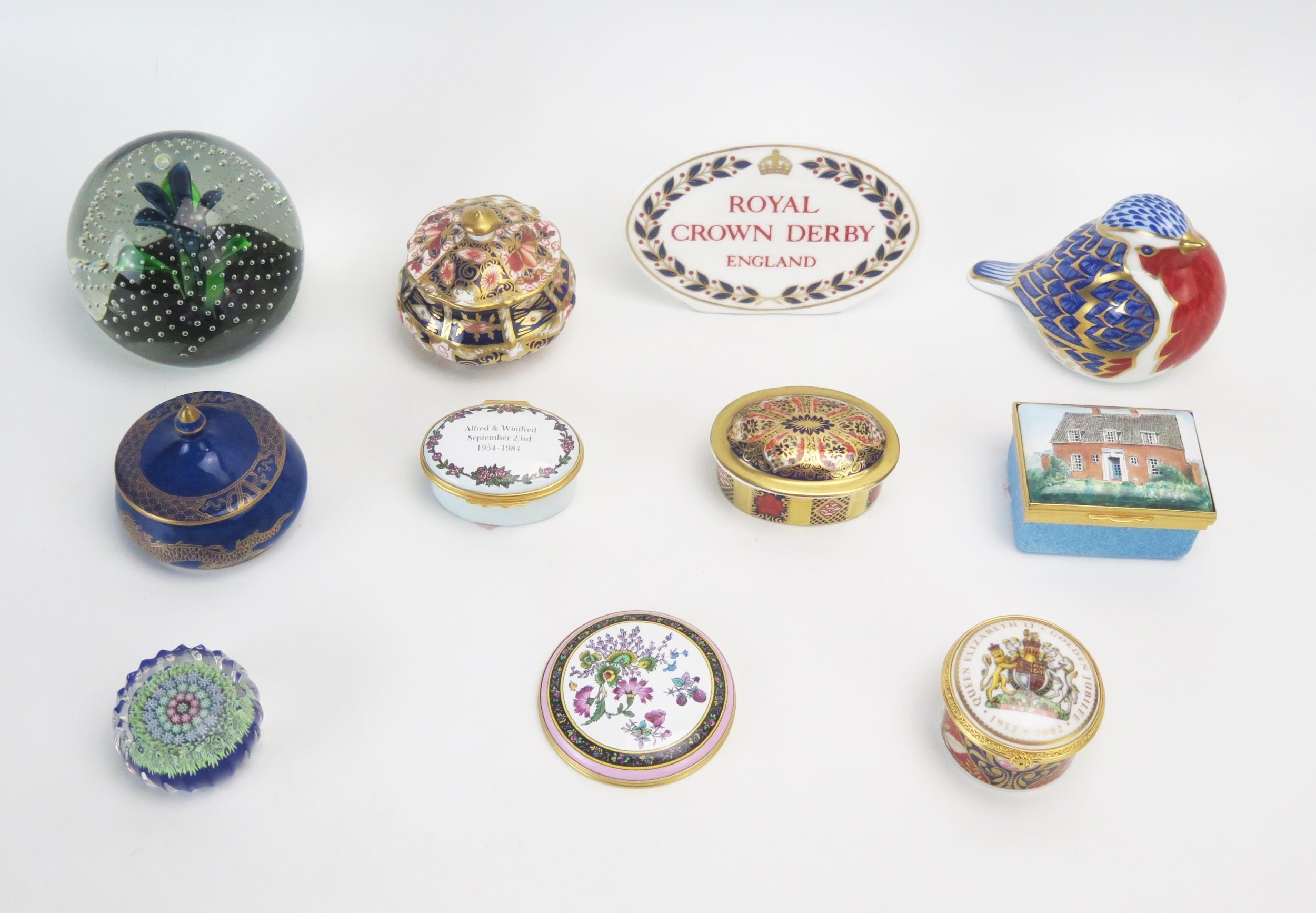 Royal Crown Derby | A collection of Royal Crown Derby | MutualArt