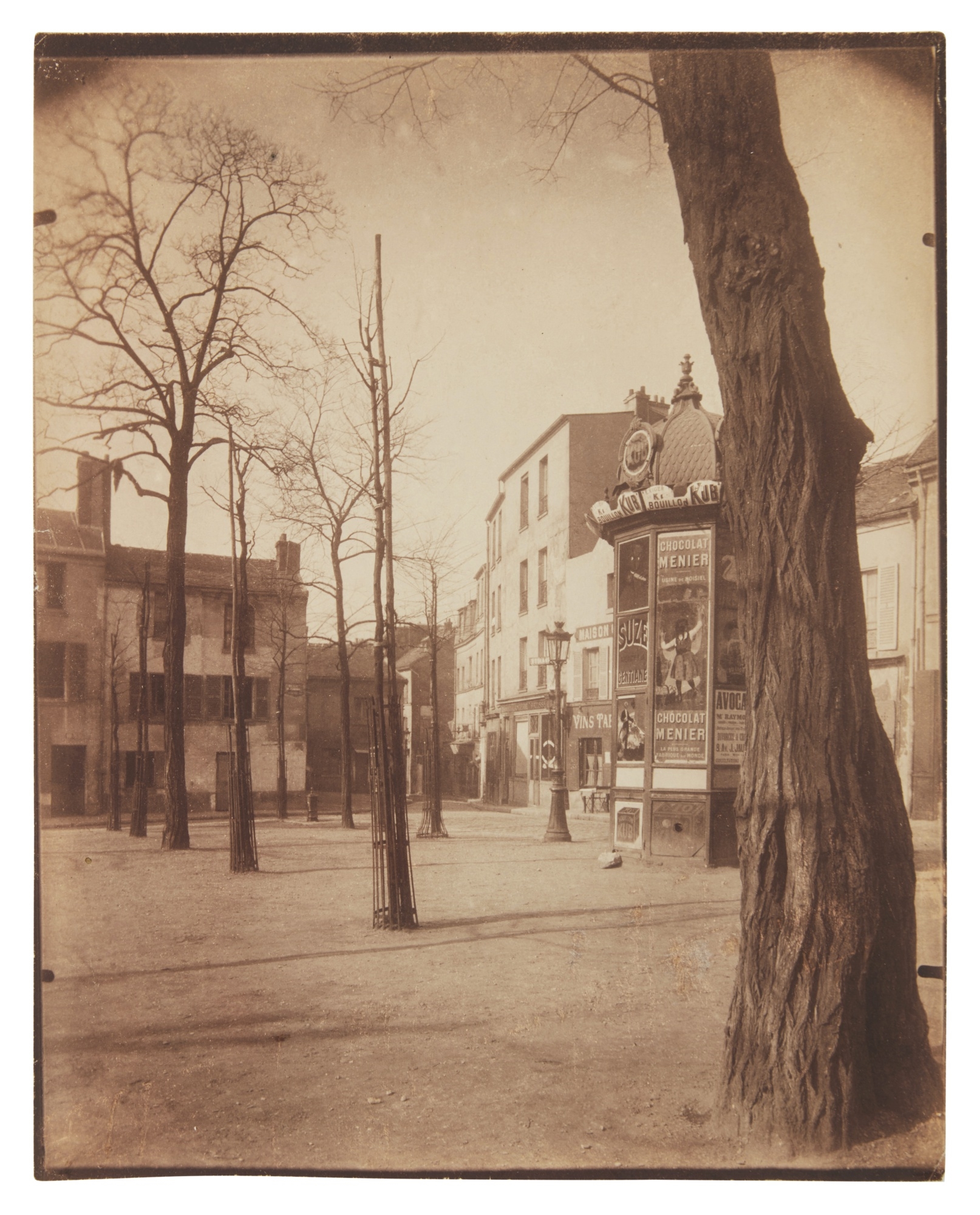 Eugène Atget | Ancienne Barrière du Trône (1903 - 1904) | MutualArt