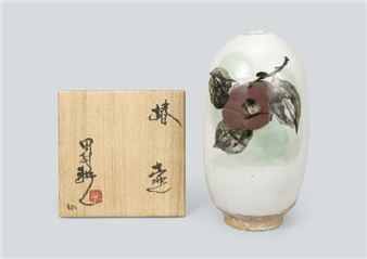Koichi Tamura | vase | MutualArt