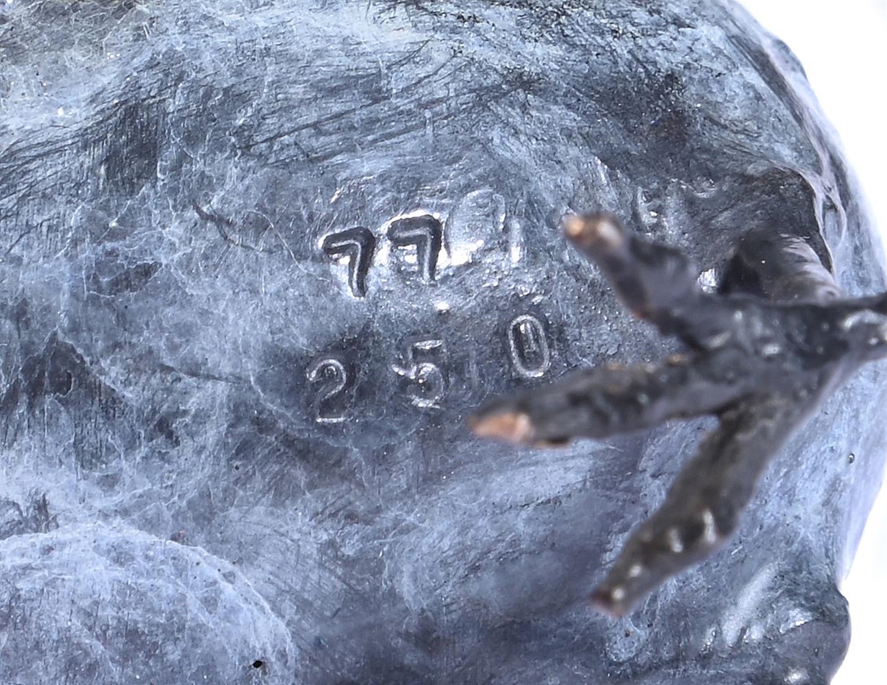 Steve Boss | λ A LIFE-SIZED PATINATED BRONZE MODEL OF A WREN | MutualArt