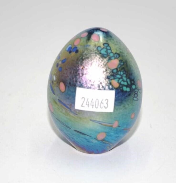 Colin Heaney | Colin Heaney Art Glass paperweight | MutualArt