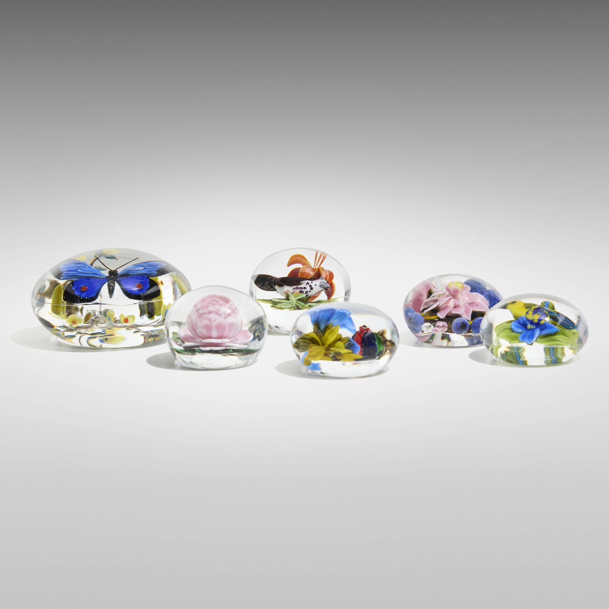 Rick Ayotte | Collection of six botanical paperweights (1984 - 2002 ...