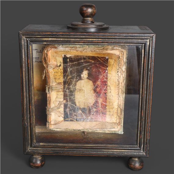 Graeme Webb | 5 Artworks at Auction | MutualArt