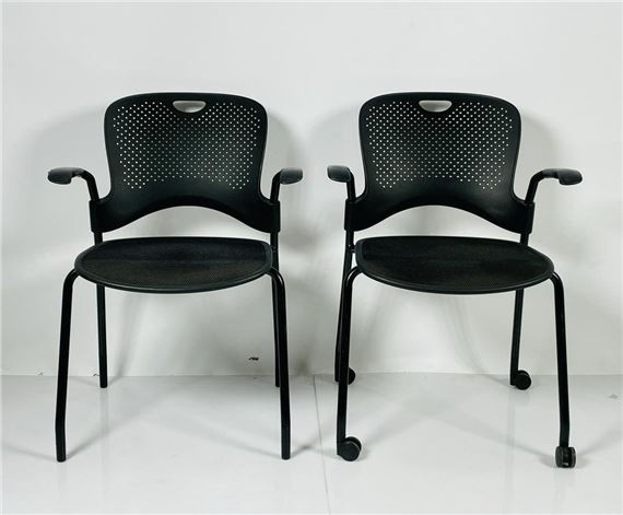 Herman Miller | Pair of Herman Miller Caper Chairs | MutualArt