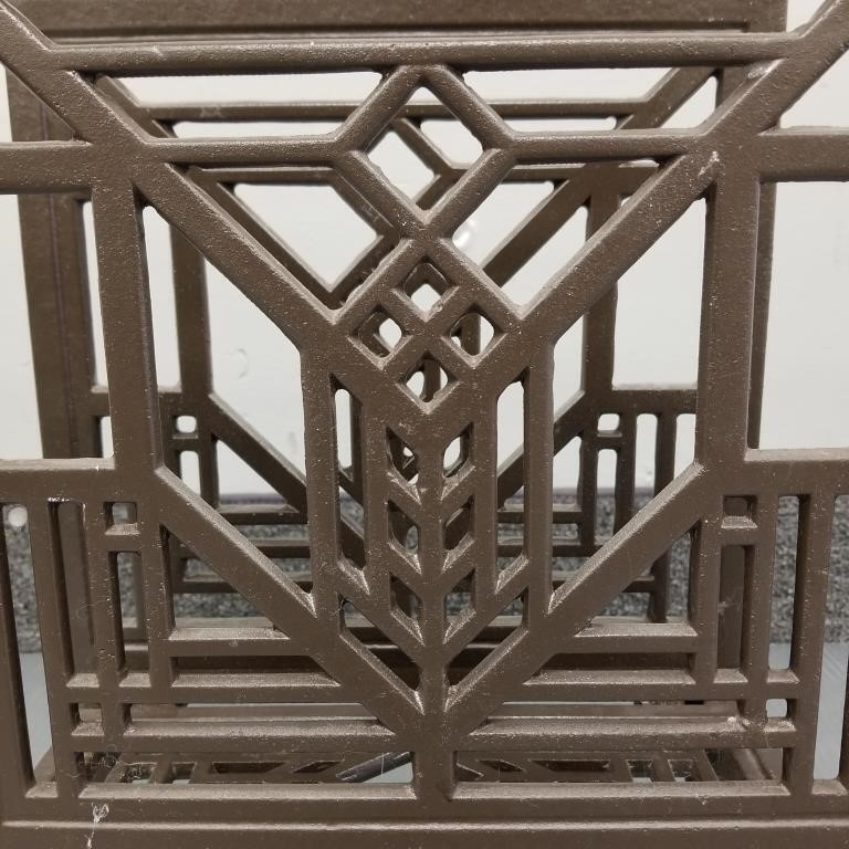 Frank Lloyd Wright | Cast metal Frank Lloyd Wright design contemporary ...