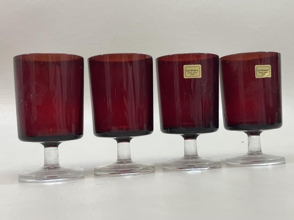 Luminarc | 4 Luminarc Ruby Red Wine Glasses | MutualArt