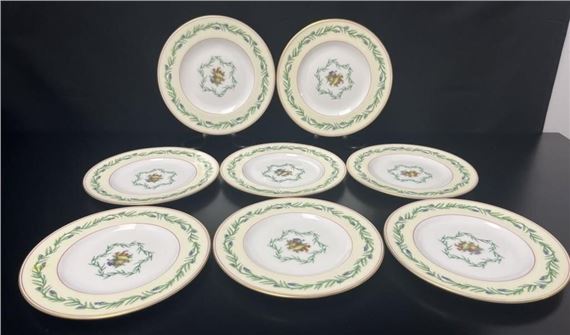 Royal Worcester | 8 Athlone Bone China Royal Worcester Plates | MutualArt