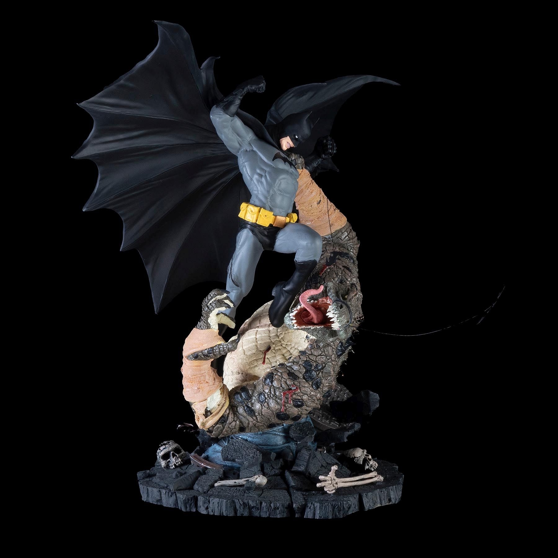 Ray Villafane | Batman vs. Killer Croc Battle Statue | MutualArt