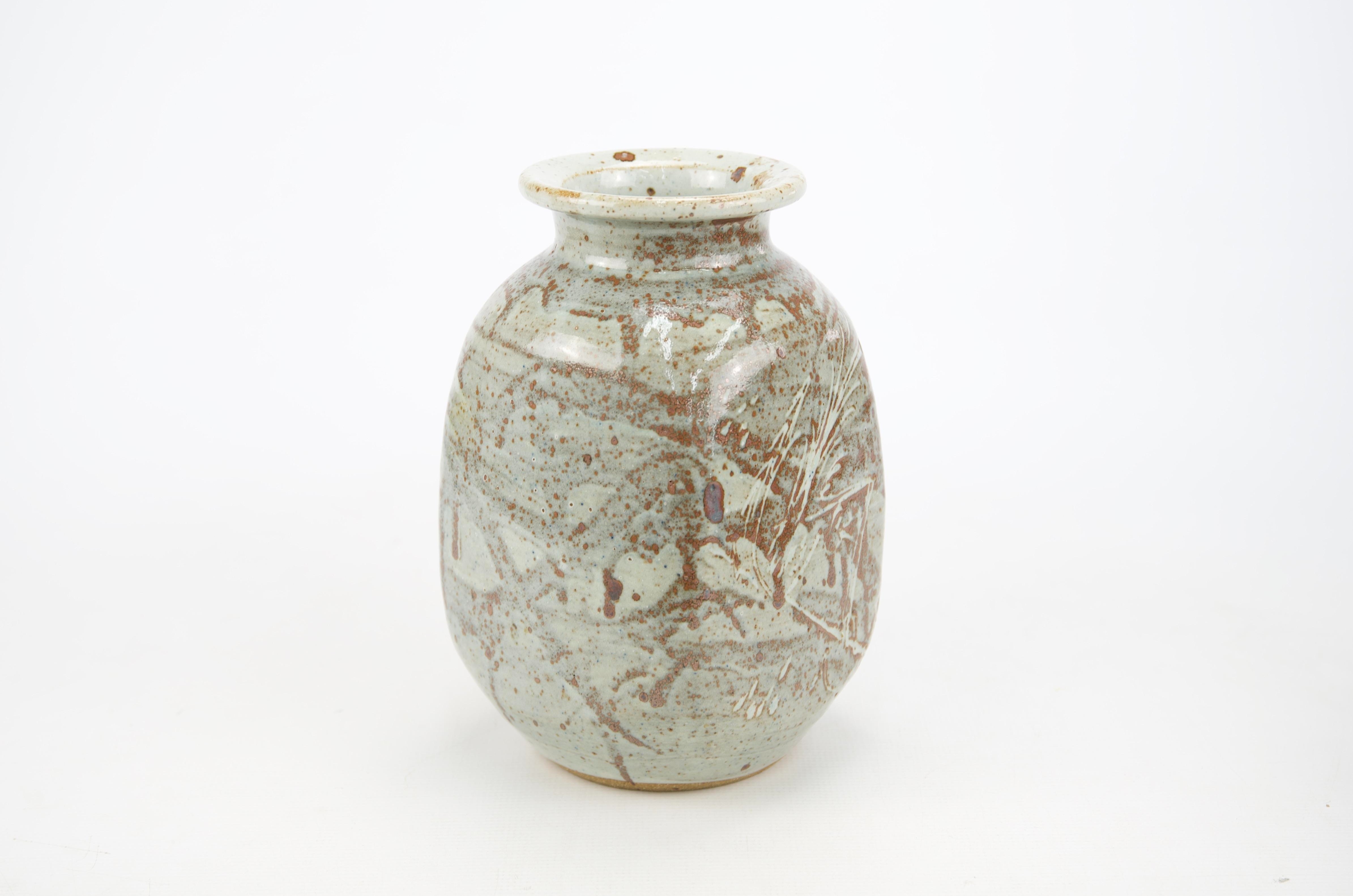 Ian Glenny | Vase | MutualArt