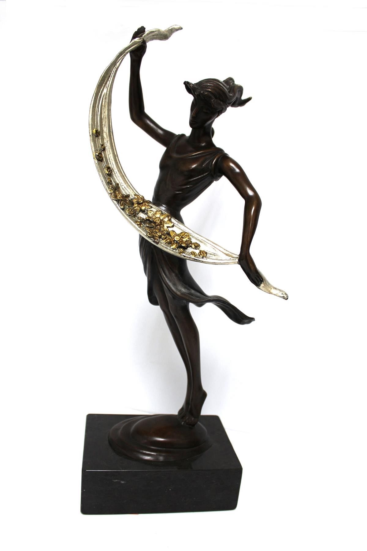 Thomas McKnight | Thomas McKnight - Flora | MutualArt