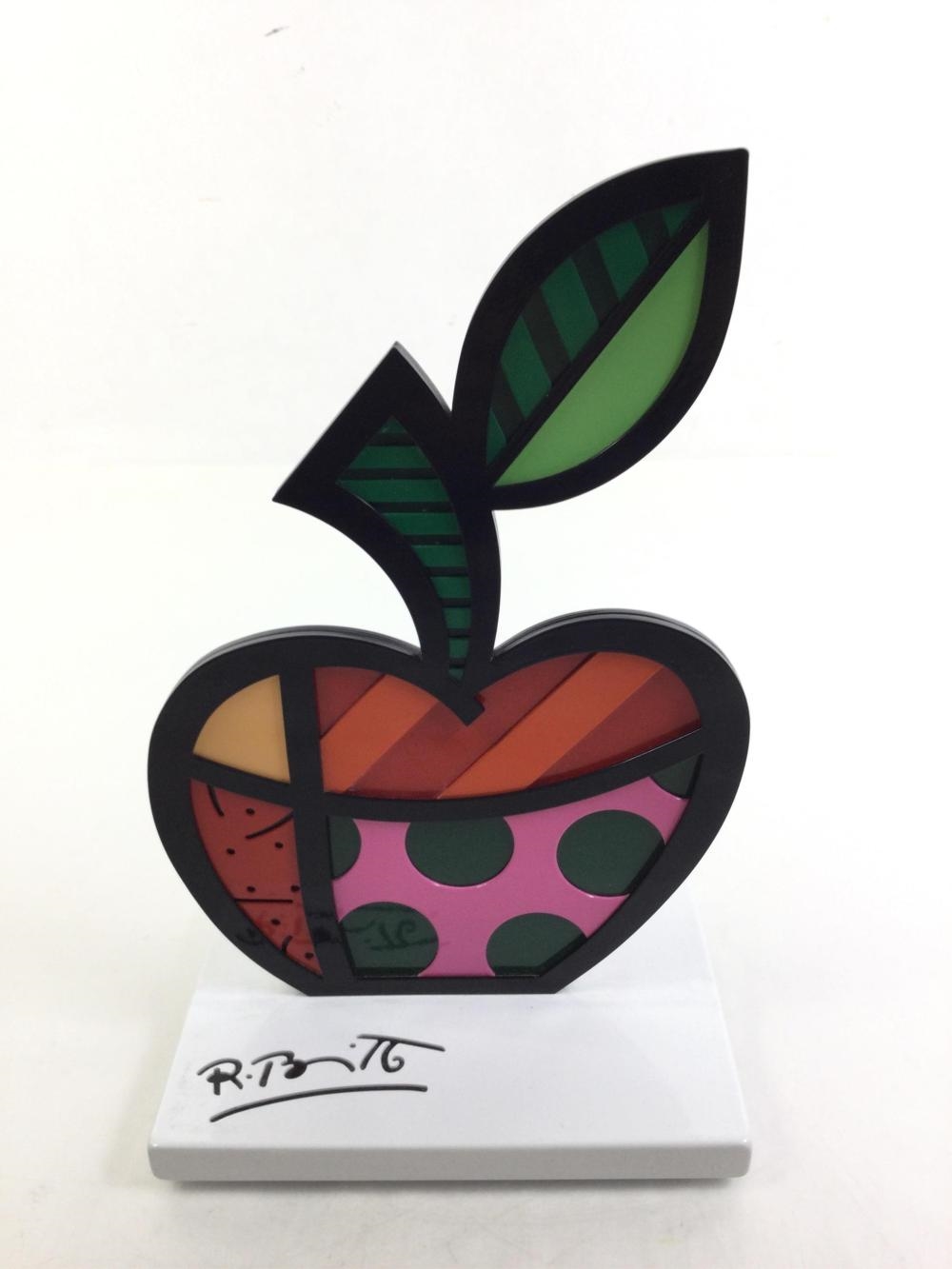 Romero Britto | Romero Britto Big Apple Metal Sculpture | MutualArt