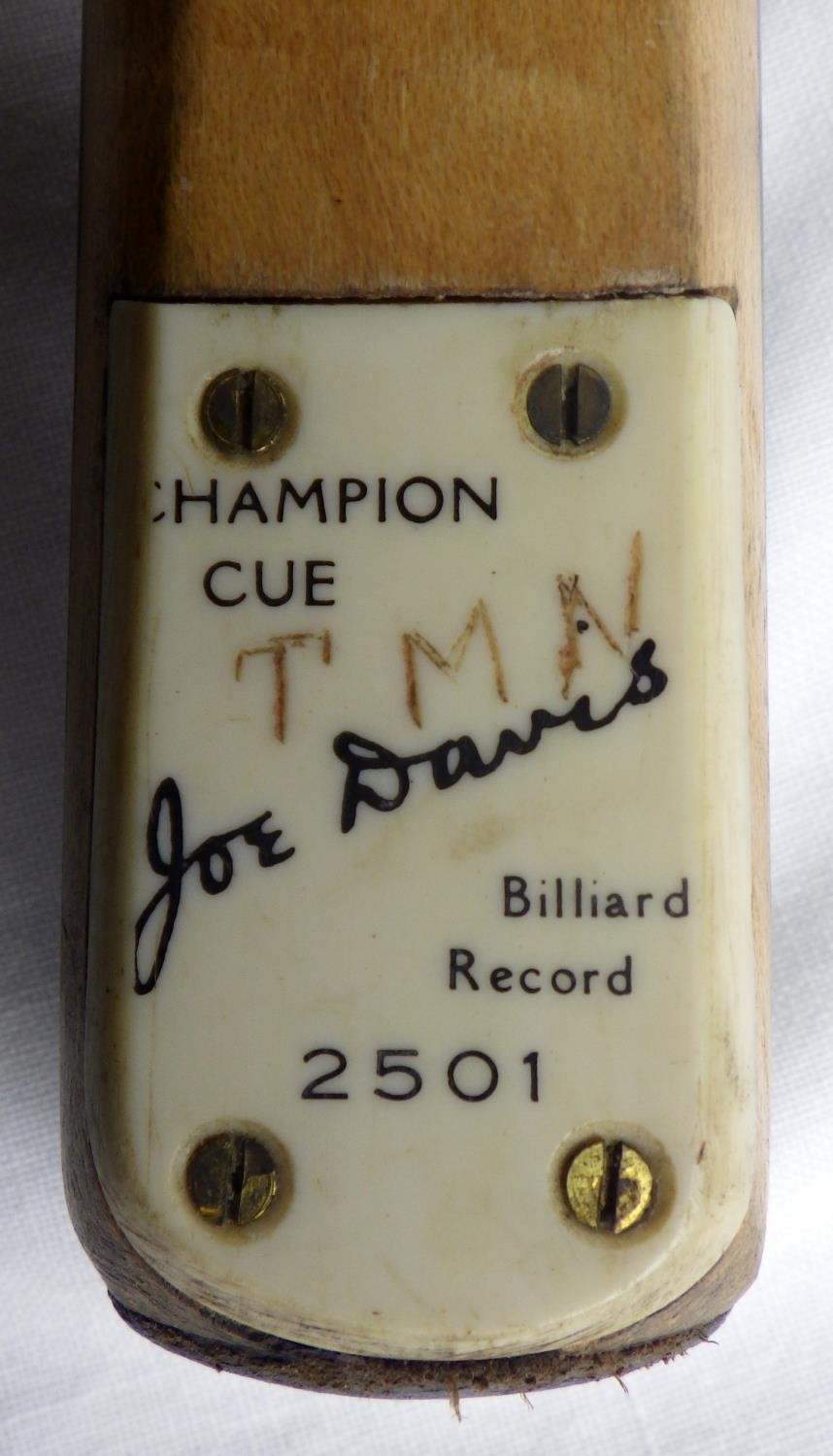 Joe Davis | A metal cased Joe Davis snooker cue | MutualArt