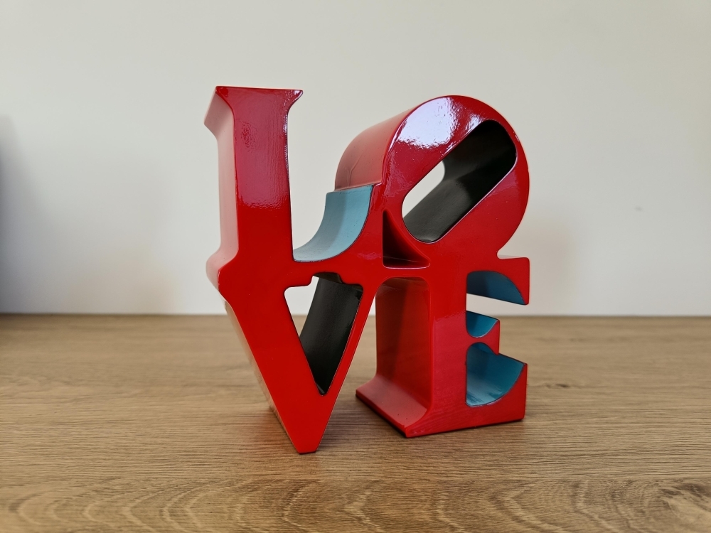 Robert Indiana | LOVE Sculpture | MutualArt