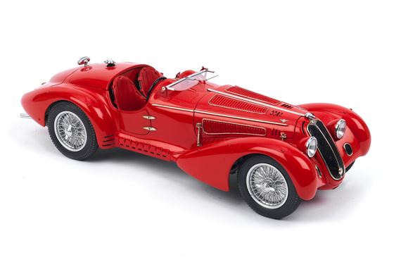 Gerald Wingrove | A fine 1:15 scale model of a 1938 Alfa Romeo 2.9 8C ...